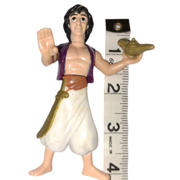 Disney | Toys | Vintage Disney Aladdin Figure With Magic Lamp 9s Pvc ...